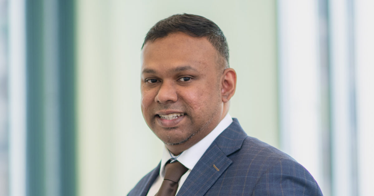 Mohamed Mumin Bin Abdul Kader | Wikborg Rein